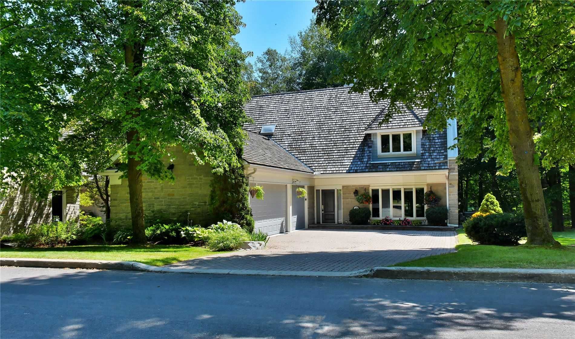 612-672 Brush Grove | Beacon Hall - strata.ca