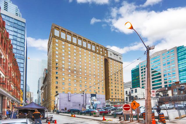 22 Leader Ln & 37 King St E — King Edward Private Residences, St ...