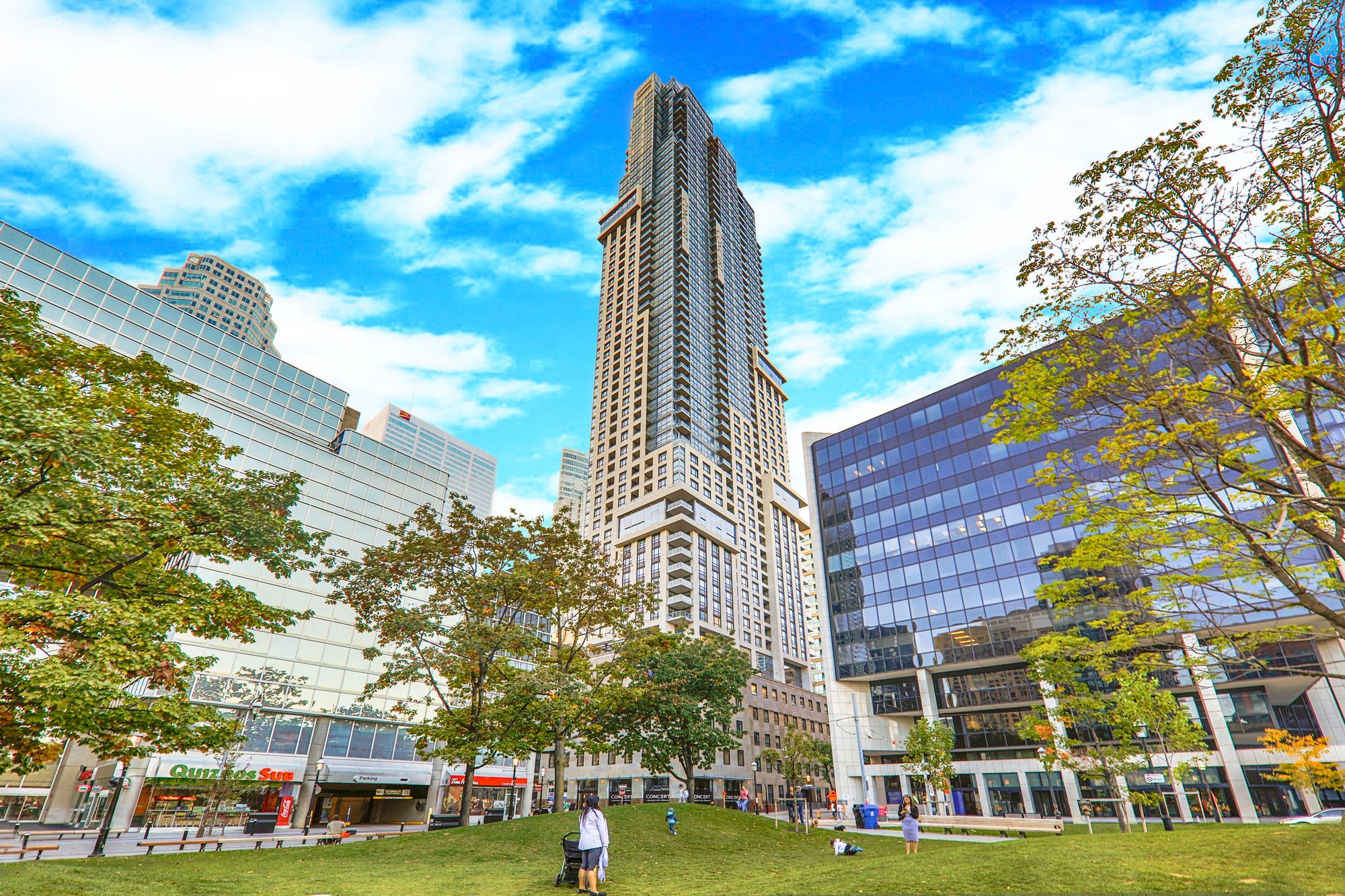 88 Scott St | 88 Scott | 3 Condos for Sale & 4 Units for Rent | Strata.ca