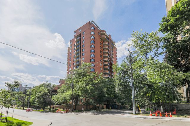 260 Heath St W — Village Terraces Condos for Sale & Rent